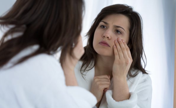 Rosto inchado: principais causas e dicas para amenizar esse desconforto