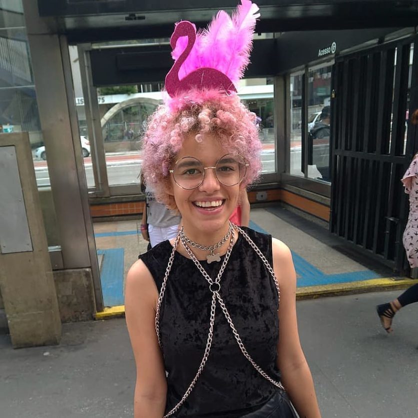 Tiaras para Carnaval: 50 fotos para inspiração e tutoriais