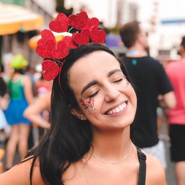 Tiaras para Carnaval: 50 fotos para inspiração e tutoriais