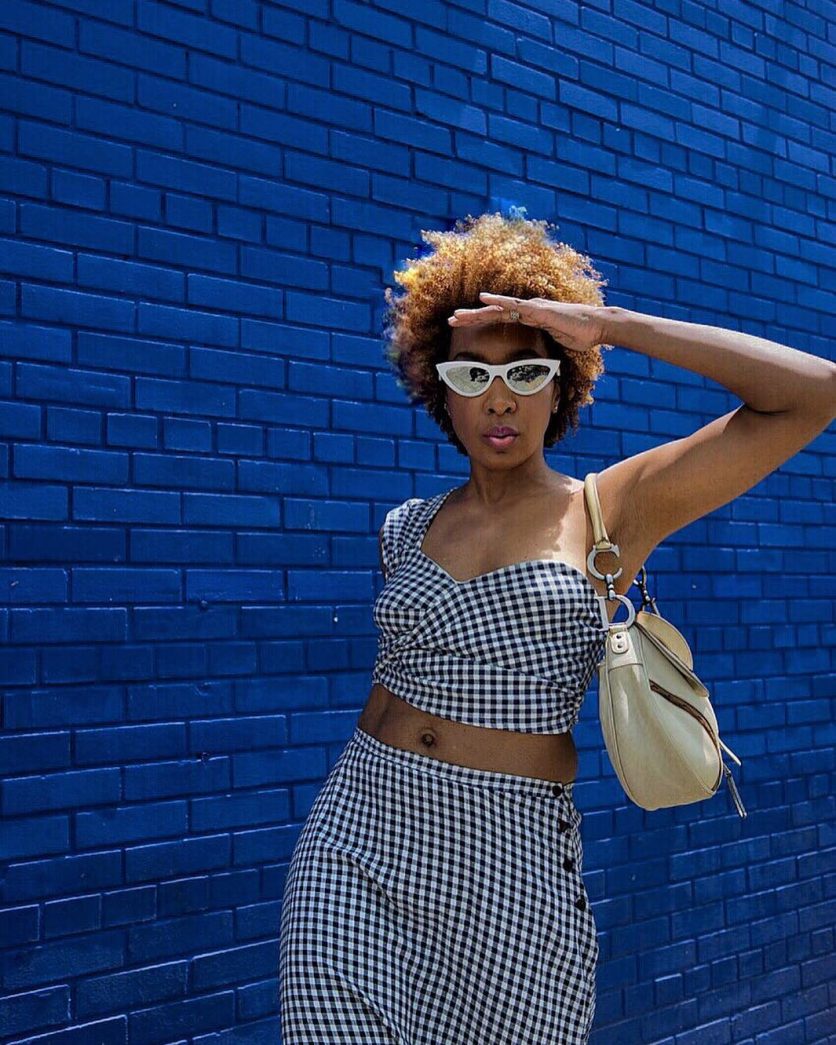 Moda anos 90: veja 50 looks inspirados na década mais fashion de todas