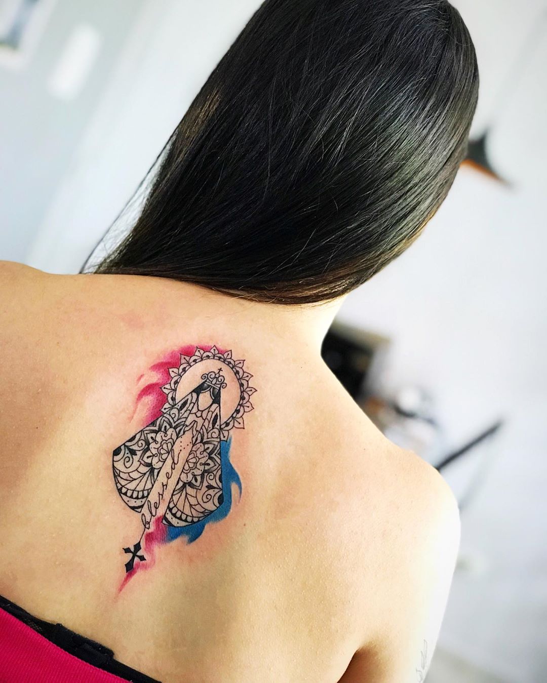 Tatuagem religiosa: significados + 70 fotos para expressar sua fé