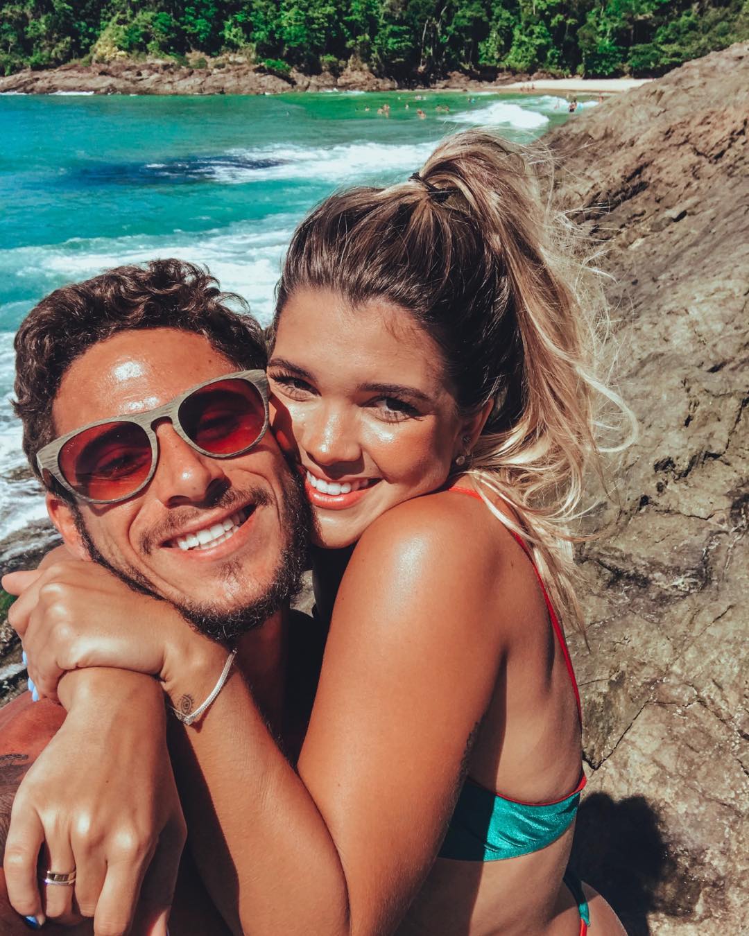 Fotos de casal na praia: 32 ideias para registrar seu amor