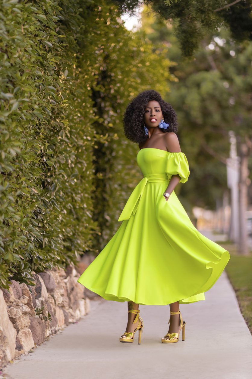 Roupa neon: 30 looks para adotar a tendência e não passar despercebida