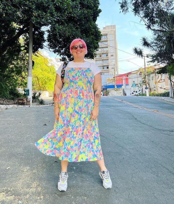 Looks com tênis: 45 inspirações que mesclam conforto e estilo