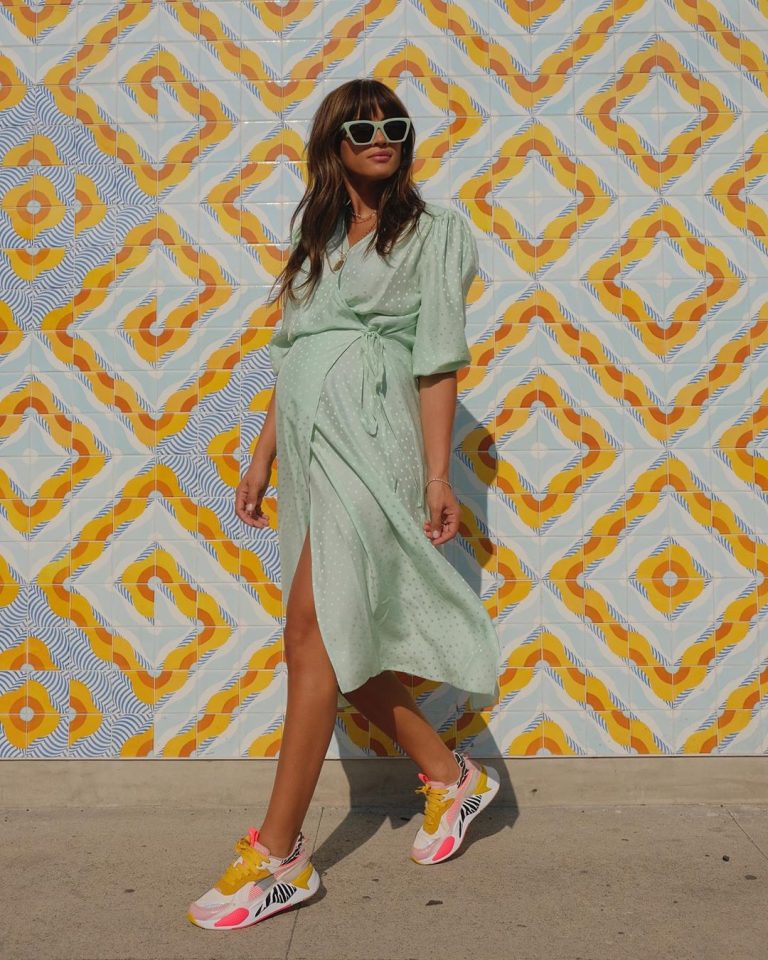 Looks com tênis: 45 inspirações que mesclam conforto e estilo