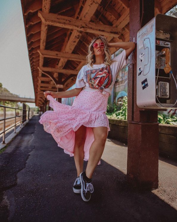 Looks com tênis: 45 inspirações que mesclam conforto e estilo