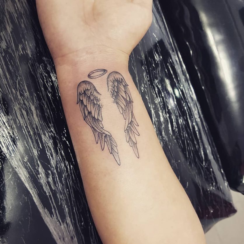 Tatuagem de asas: 65 desenhos para dar asas à imaginação