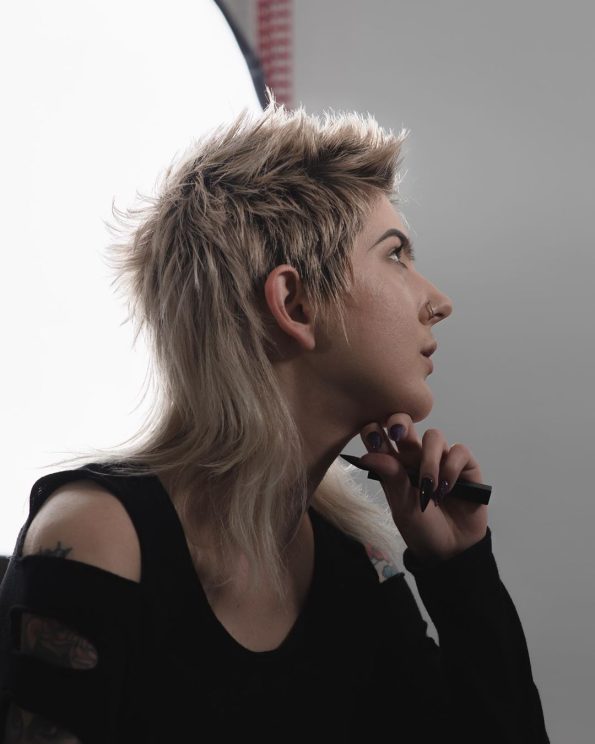 Mullet: 35 fotos e dicas para arrasar com o corte do momento