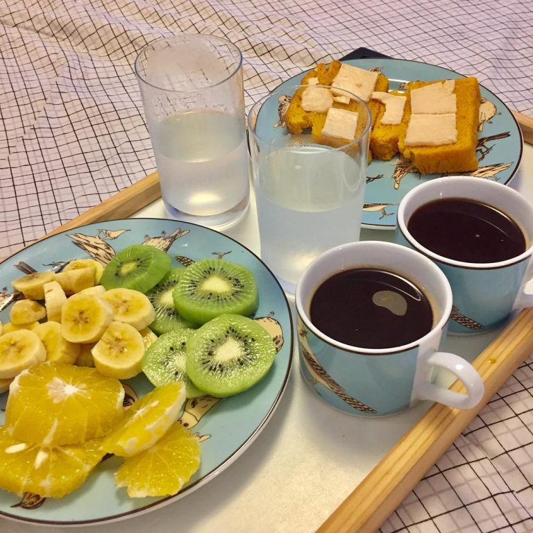 Café da manhã na cama: 58 ideias para preparar algo inesquecível