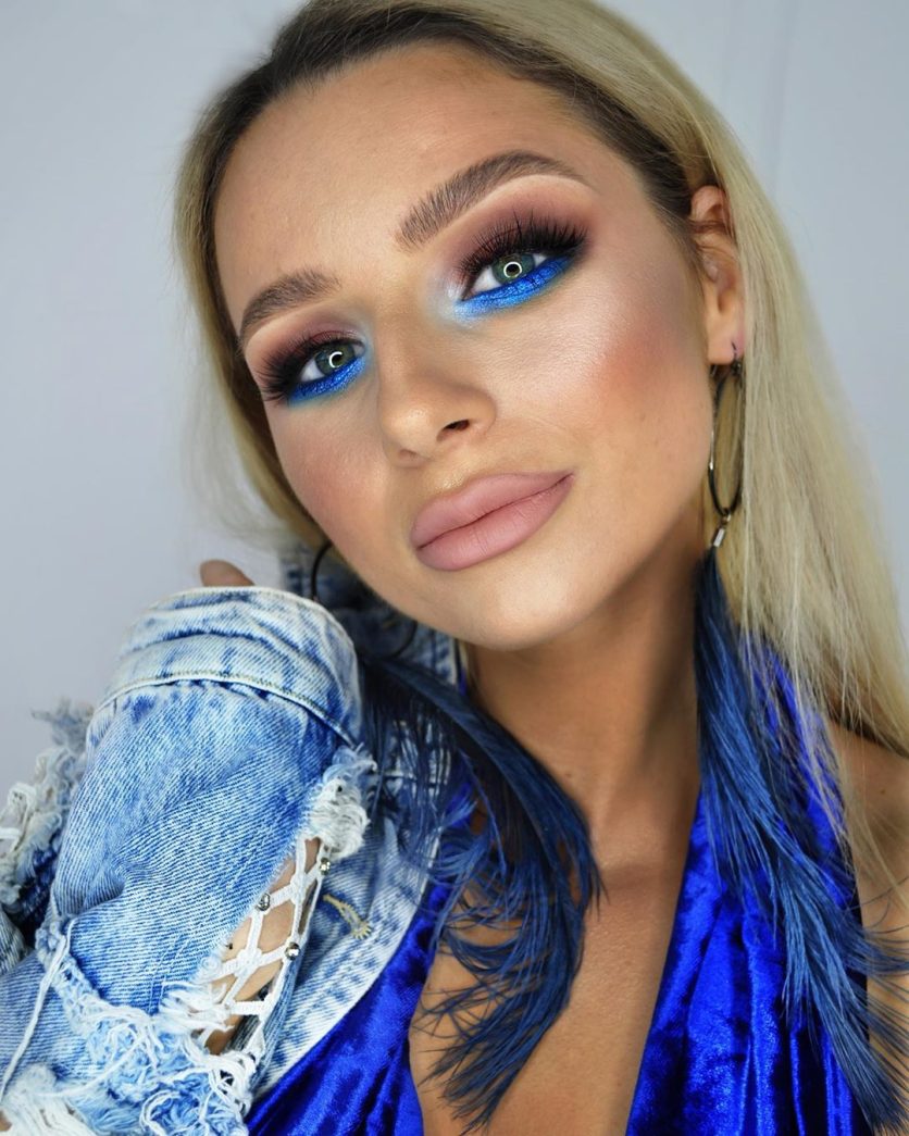 Maquiagem azul: 40 tutoriais e fotos para inspiração