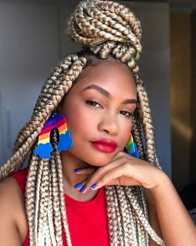 Penteados com box braids: 40 inspirações + tutoriais de arrasar