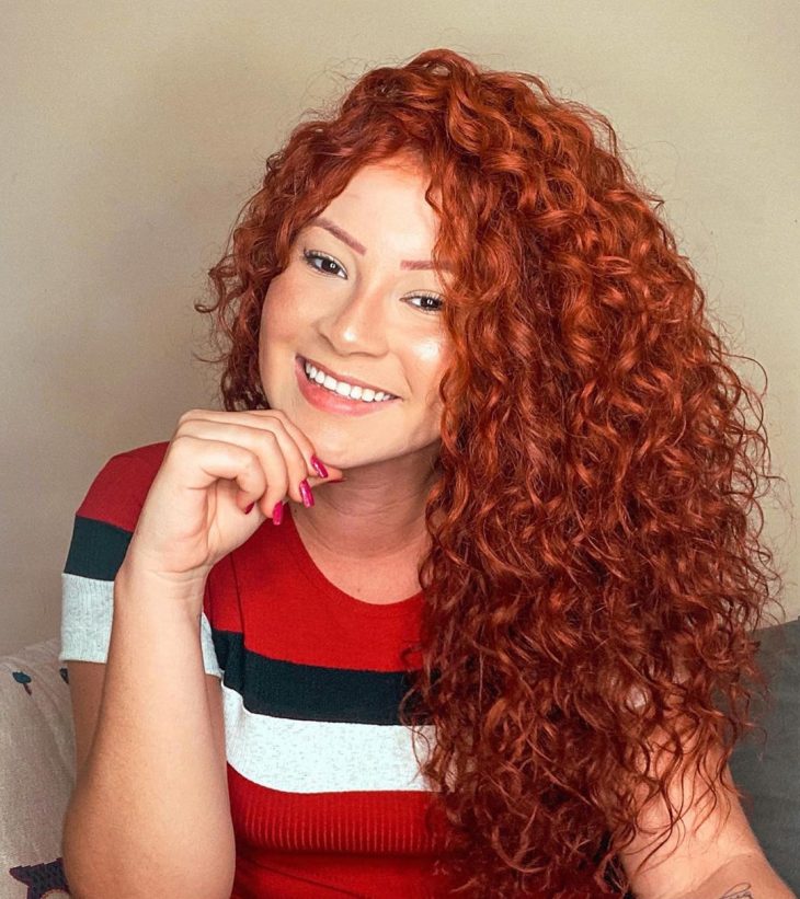 Cabelo cacheado longo: 44 inspirações + cuidados incríveis