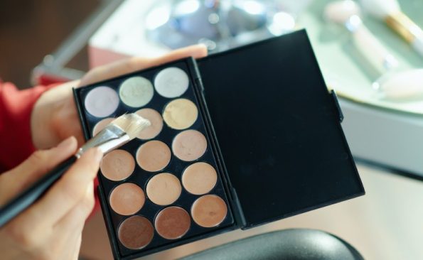 Corretivo colorido: como usar cada cor e os melhores para comprar