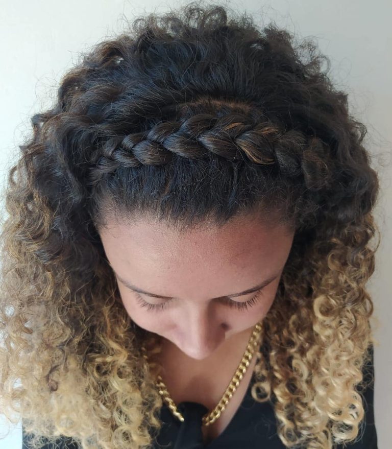 Trança na franja: 25 fotos e como fazer o penteado do momento [VÍDEOS]