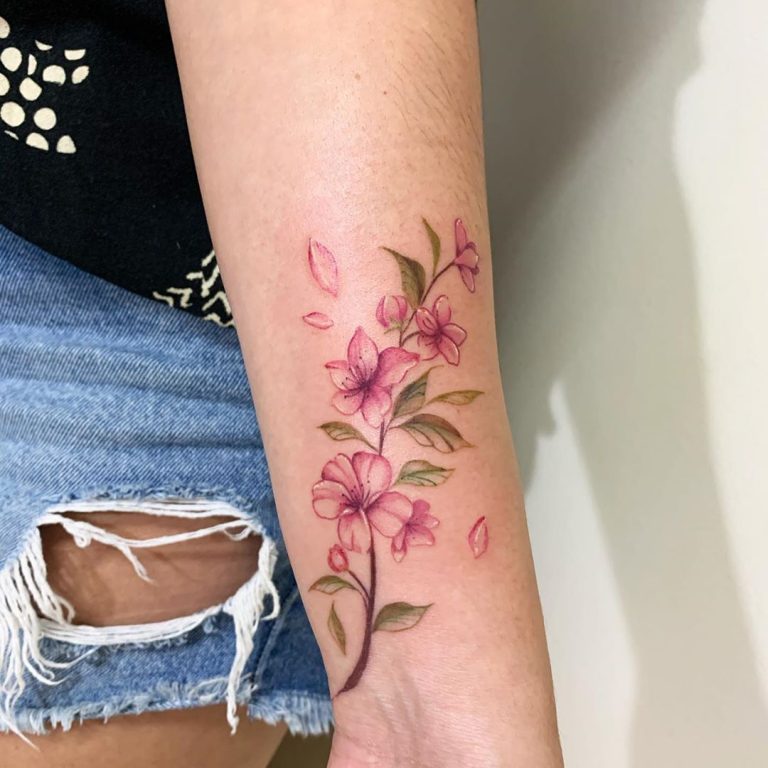 Tatuagem colorida: dicas do tatuador e 30 fotos incríveis