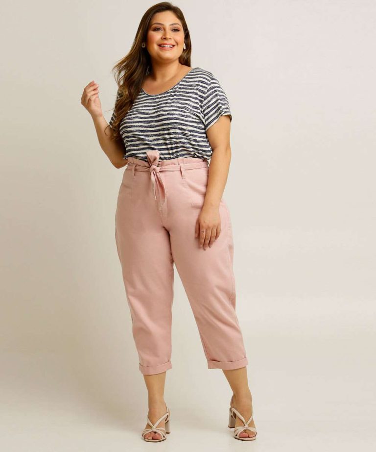 Calça rosa: 30 fotos + opções para chamar de sua