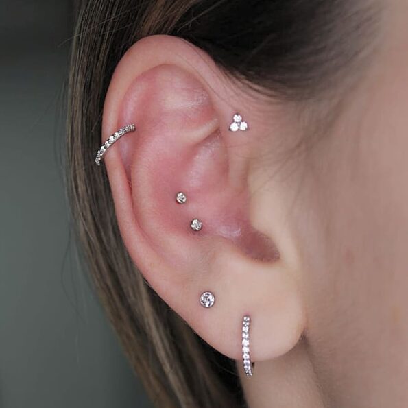Piercing conch: 30 fotos, vídeos e dicas preciosas de uma body piercer