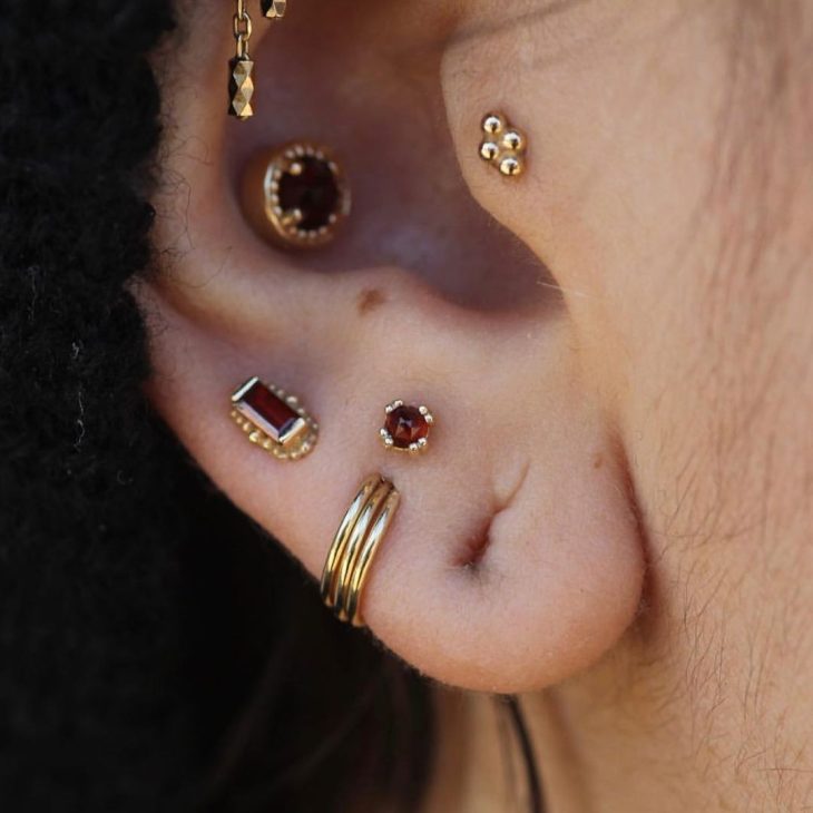 Piercing conch: 30 fotos, vídeos e dicas preciosas de uma body piercer