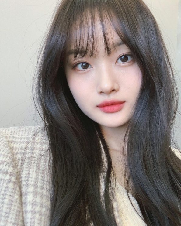 Franja coreana: confira tutoriais + 25 fotos para copiar esse visual