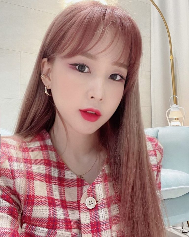 Franja coreana: confira tutoriais + 25 fotos para copiar esse visual