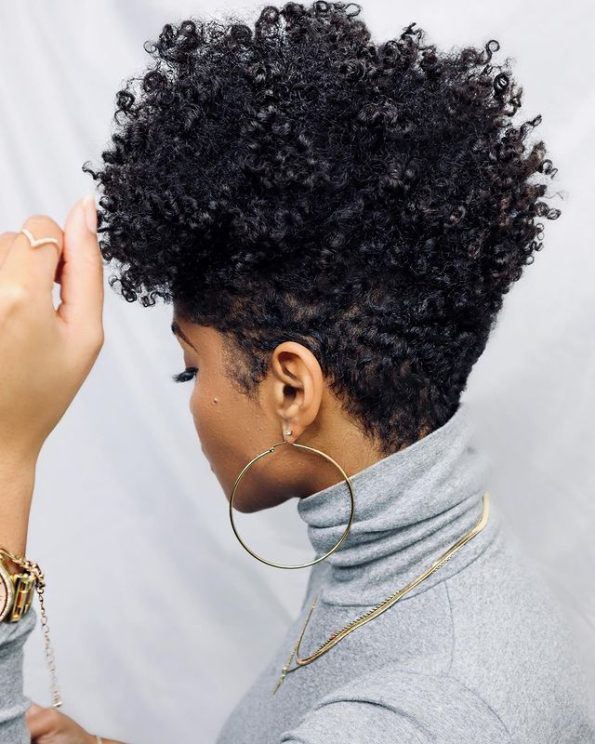 Pixie cut cacheado e crespo: 30 fotos para seguir a tendência
