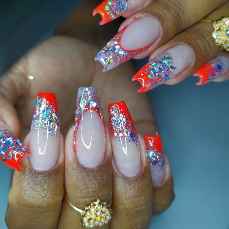 Unhas encapsuladas com glitter: 30 fotos cheias de charme