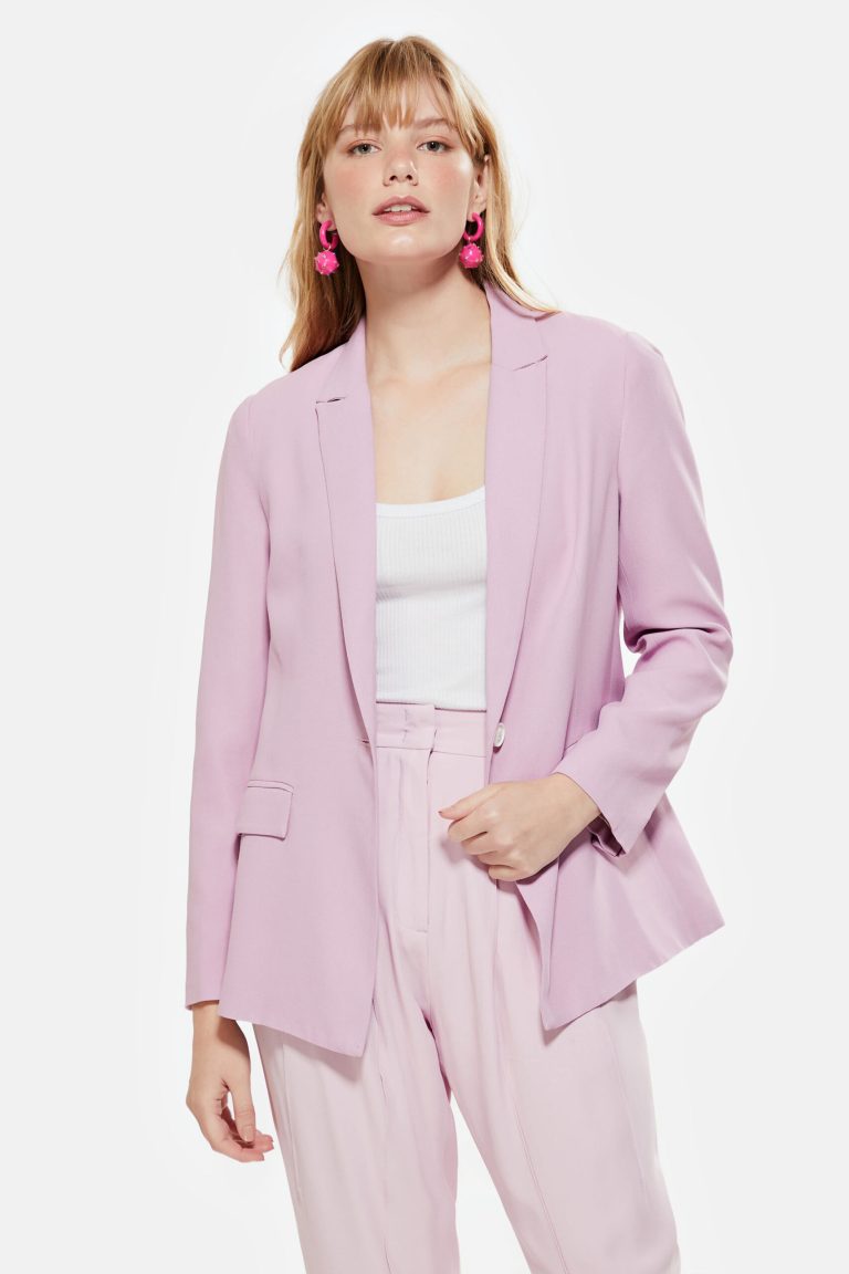 Blazer rosa: 38 modelos para aprender a usar essa maravilha