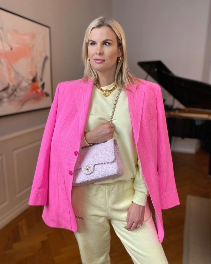 Blazer rosa: 38 modelos para aprender a usar essa maravilha