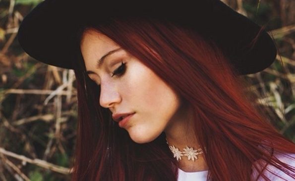 20 ideias de cabelo borgonha que são pura elegância
