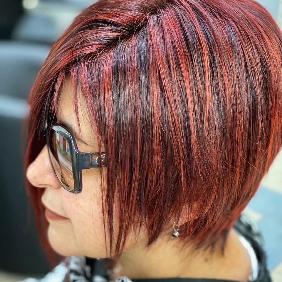 20 inspirações de cabelo borgonha que vão ganhar seu coração – Dicas de ...