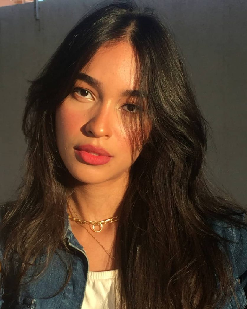 Franja longa: 25 fotos desse corte e tutoriais para renovar o visual