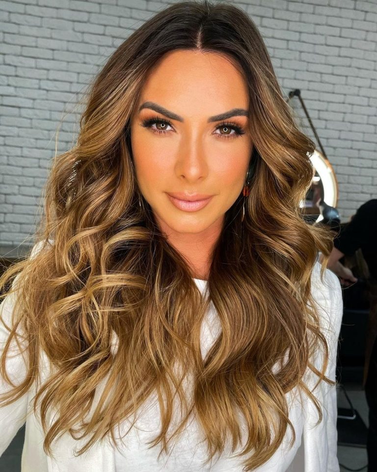 Mechas douradas: 30 fotos + tutoriais perfeitos para mudar o visual