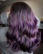 Mechas roxas: 30 fotos + 4 tutoriais para tirar o visual do óbvio