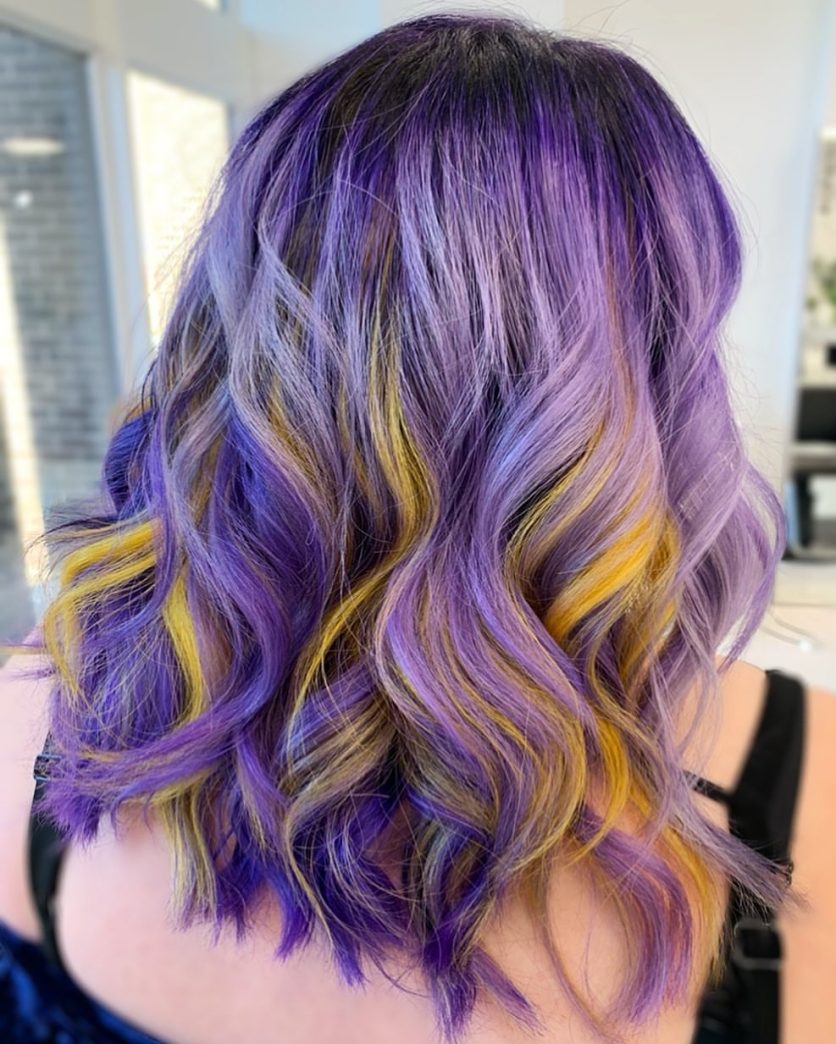 Mechas roxas: 30 fotos + 4 tutoriais para tirar o visual do óbvio