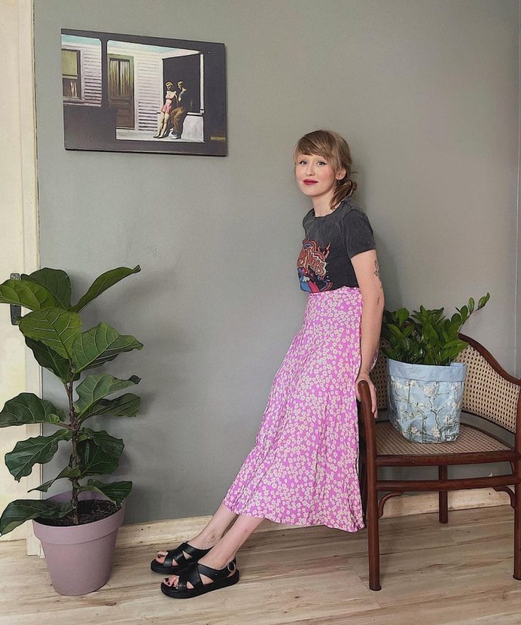 Saia rosa: 30 looks arrasadores + opções para chamar de sua