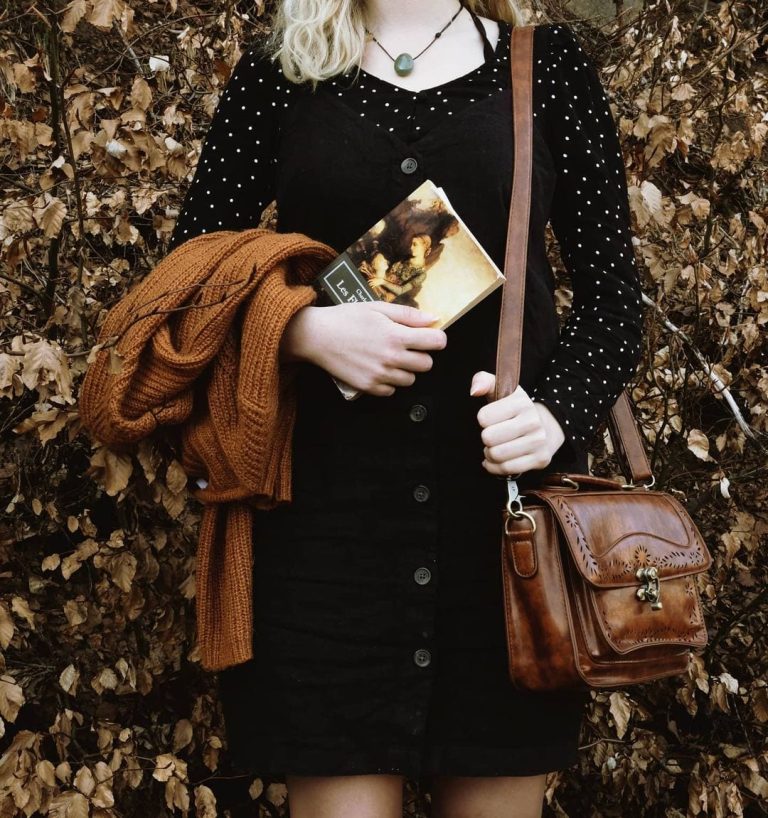 Dark academia: o que é + 30 fotos desse estilo que está super em alta