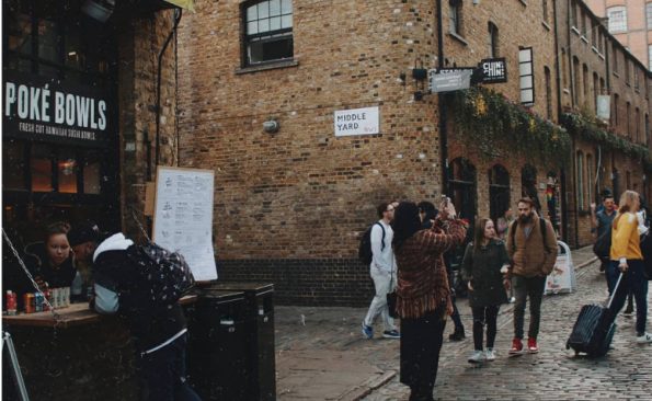 Dark academia: o que é + 30 fotos desse estilo que está super em alta