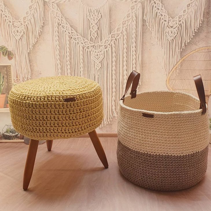 Puff de crochê: 20 modelos e 5 tutoriais desse item decorativo incrível