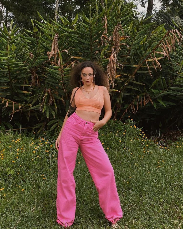 Calça larga: 50 looks superbonitos e confortáveis para apostar nessa peça