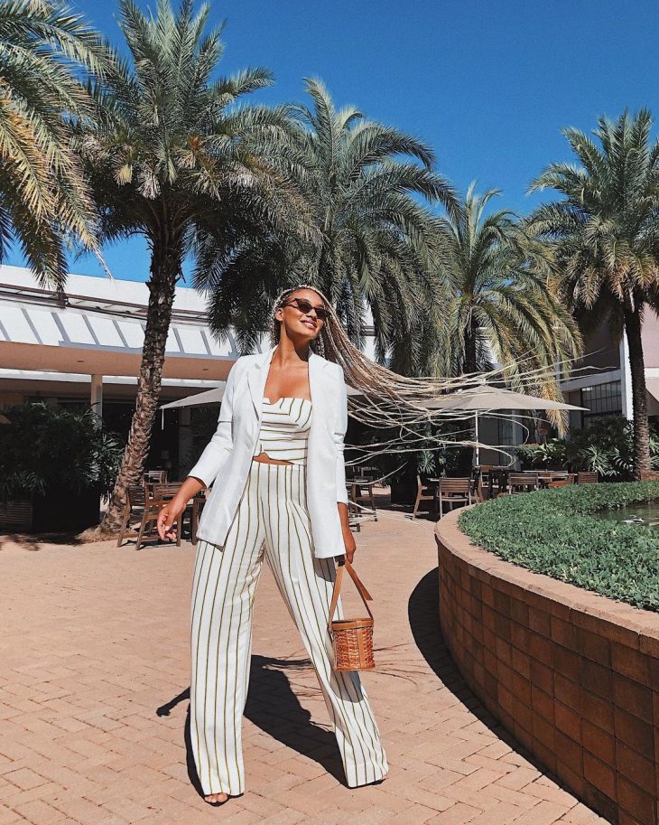 Calça larga: 50 looks superbonitos e confortáveis para apostar nessa peça