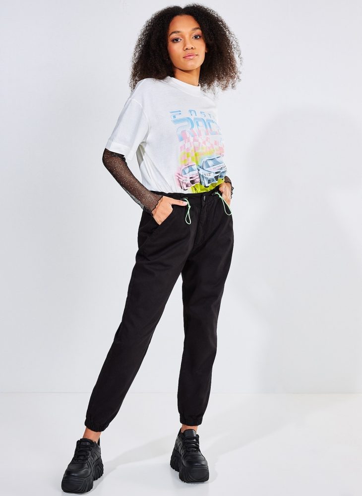 Calça larga: 50 looks superbonitos e confortáveis para apostar nessa peça