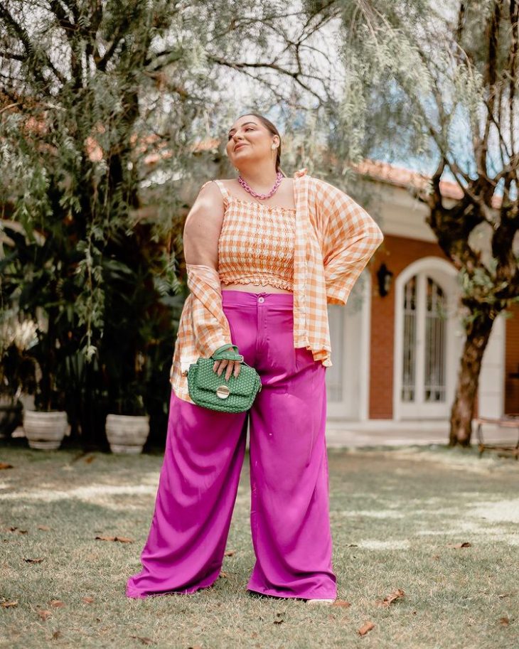 Cores que combinam com roxo: 30 looks para arrasar na escolha dos tons