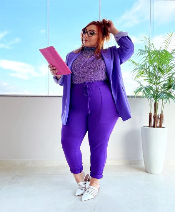 Cores que combinam com roxo: 30 looks para arrasar na escolha dos tons