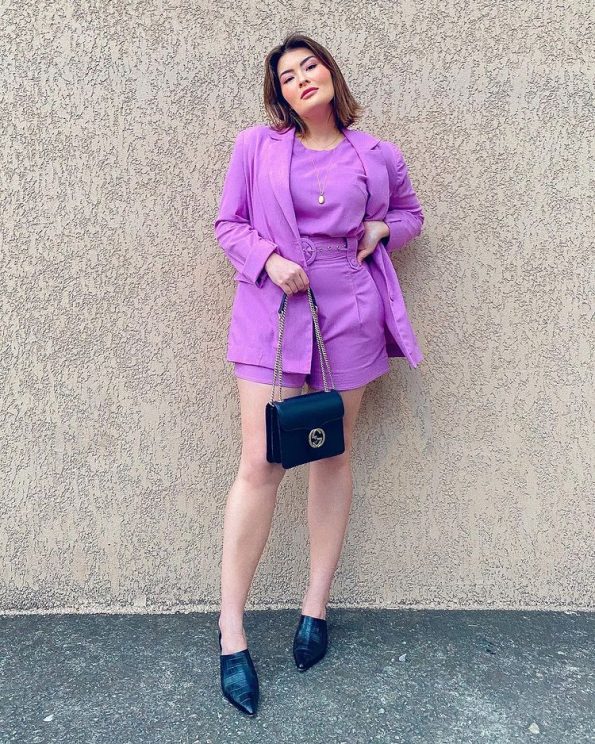 Cores que combinam com roxo: 30 looks para arrasar na escolha dos tons