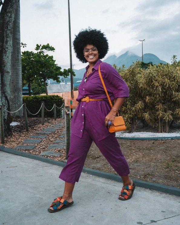 Cores que combinam com roxo: 30 looks para arrasar na escolha dos tons
