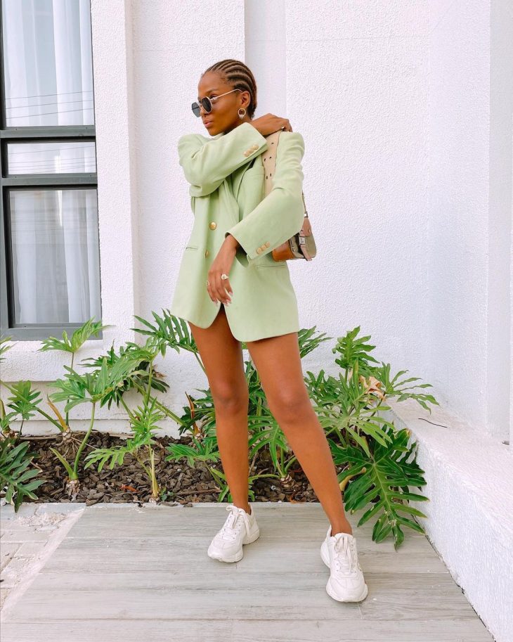 Verde pistache: cores para combinar + 30 ideias de looks