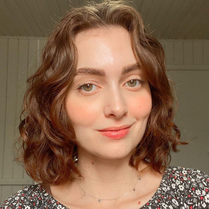 Cabelo 2b: o que é, como cuidar e melhores produtos para os fios