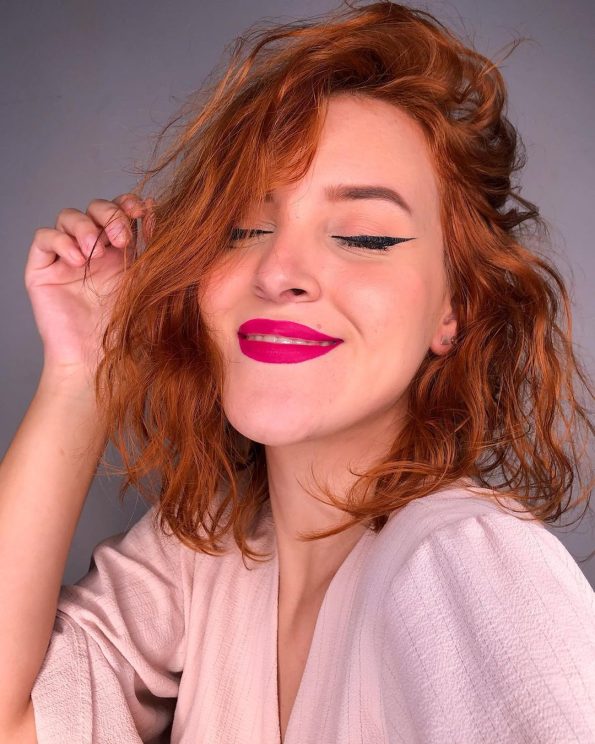 Cabelo 2b: o que é, como cuidar e melhores produtos para os fios