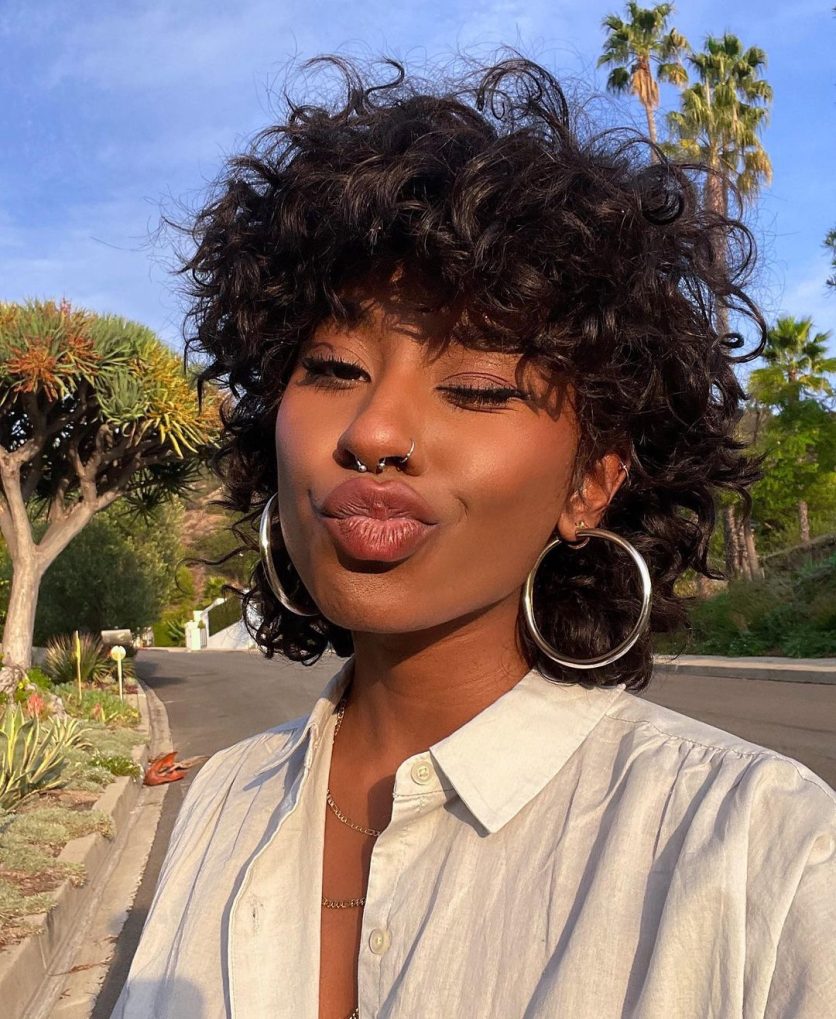 Franja repicada: 50 fotos + tutoriais para aderir a esse visual