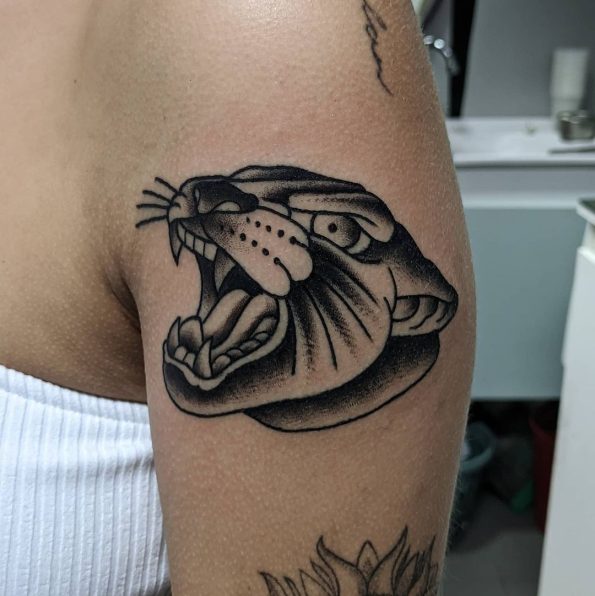 Tatuagem de pantera: 65 ideias para quem quer inovar na tattoo